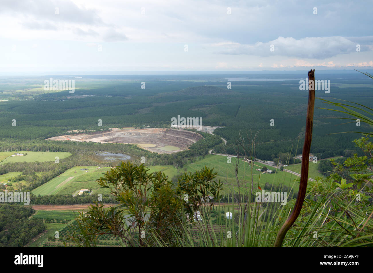Blue mountains mining equipment hi-res stock photography and images - Alamy