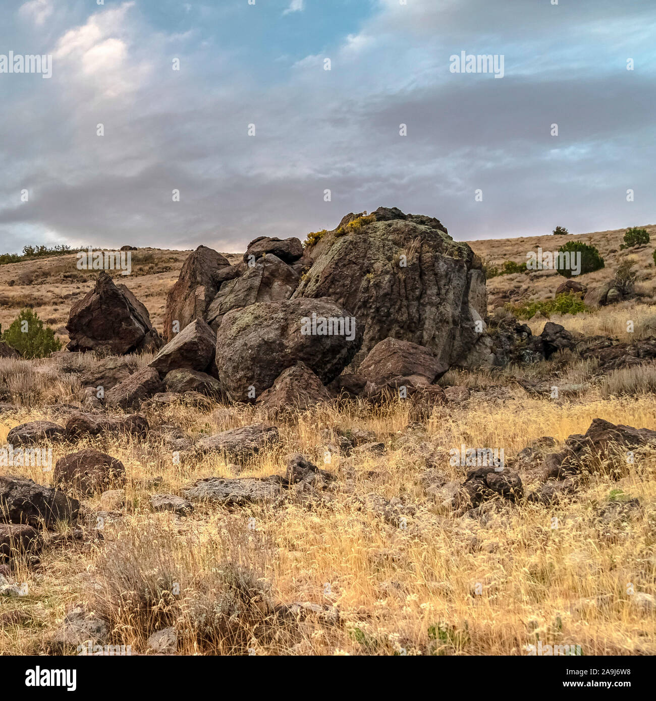 Rock strewn trail hi-res stock photography and images - Alamy