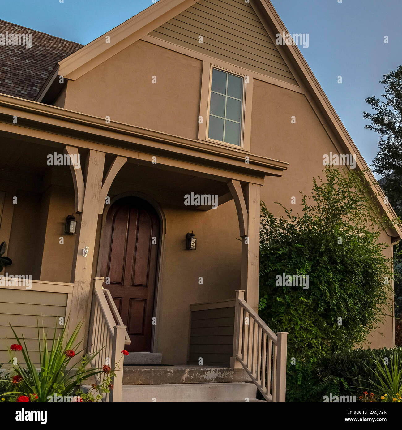 Square Entrance to a home on a housing development Stock Photo - Alamy