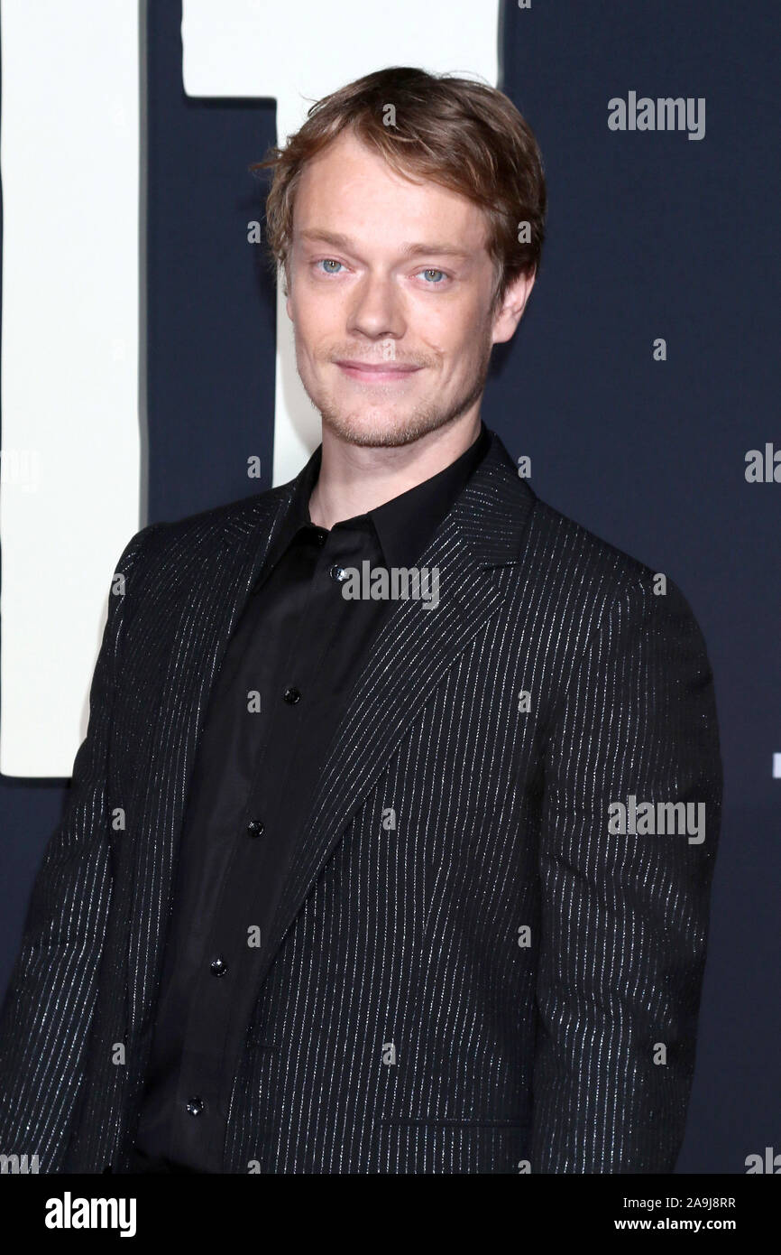 "Jojo Rabbit" Premiere at the American Legion Post 43 on October 15 ...