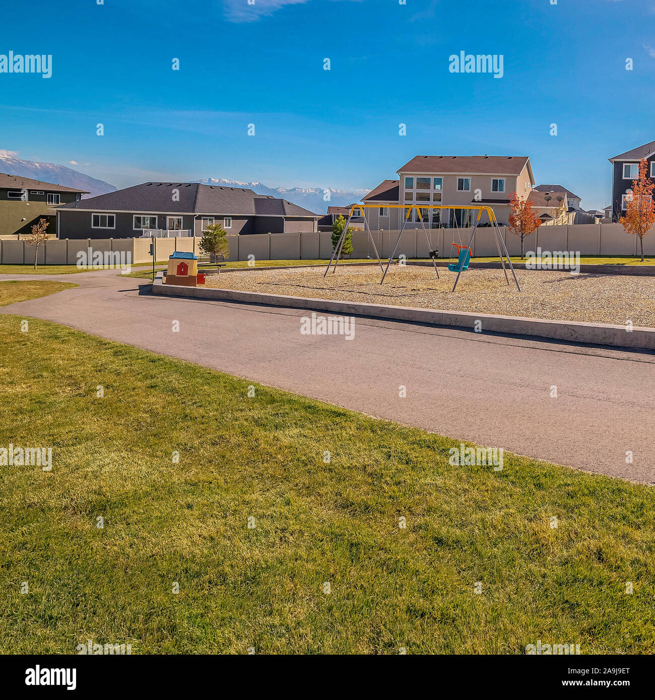 Square frame Empty pedestrian walkway on a housing estate Stock Photo ...
