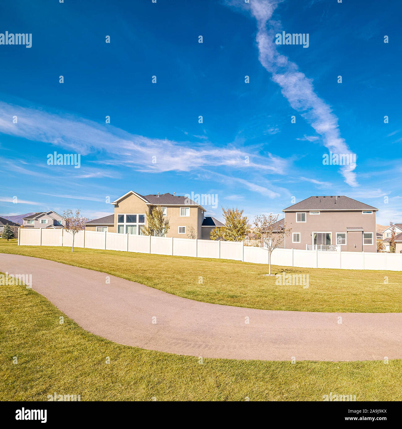 Grassed Lawns High Resolution Stock Photography and Images - Alamy