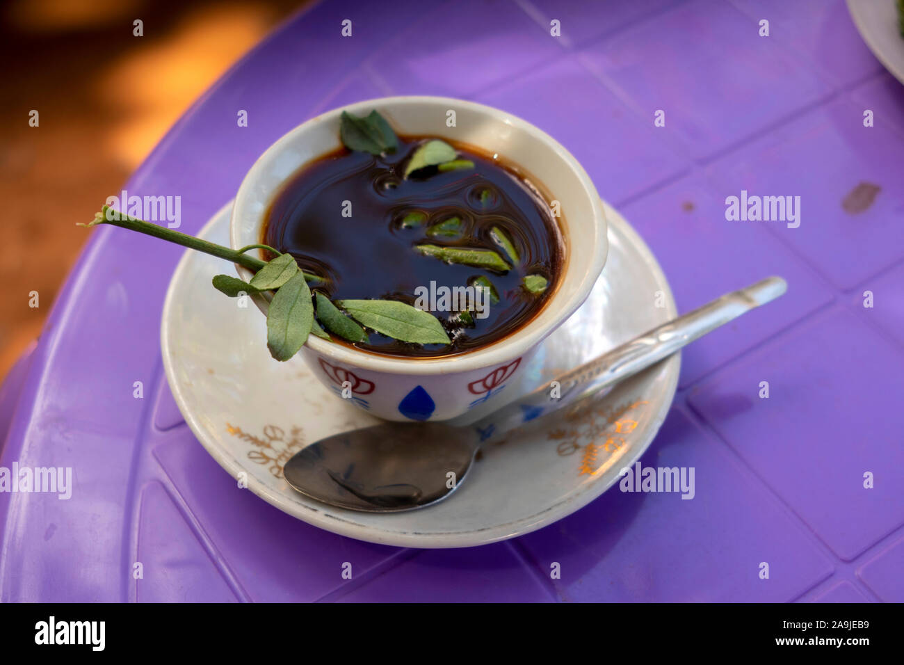 Ethiopian coffee cup hi-res stock photography and images - Alamy