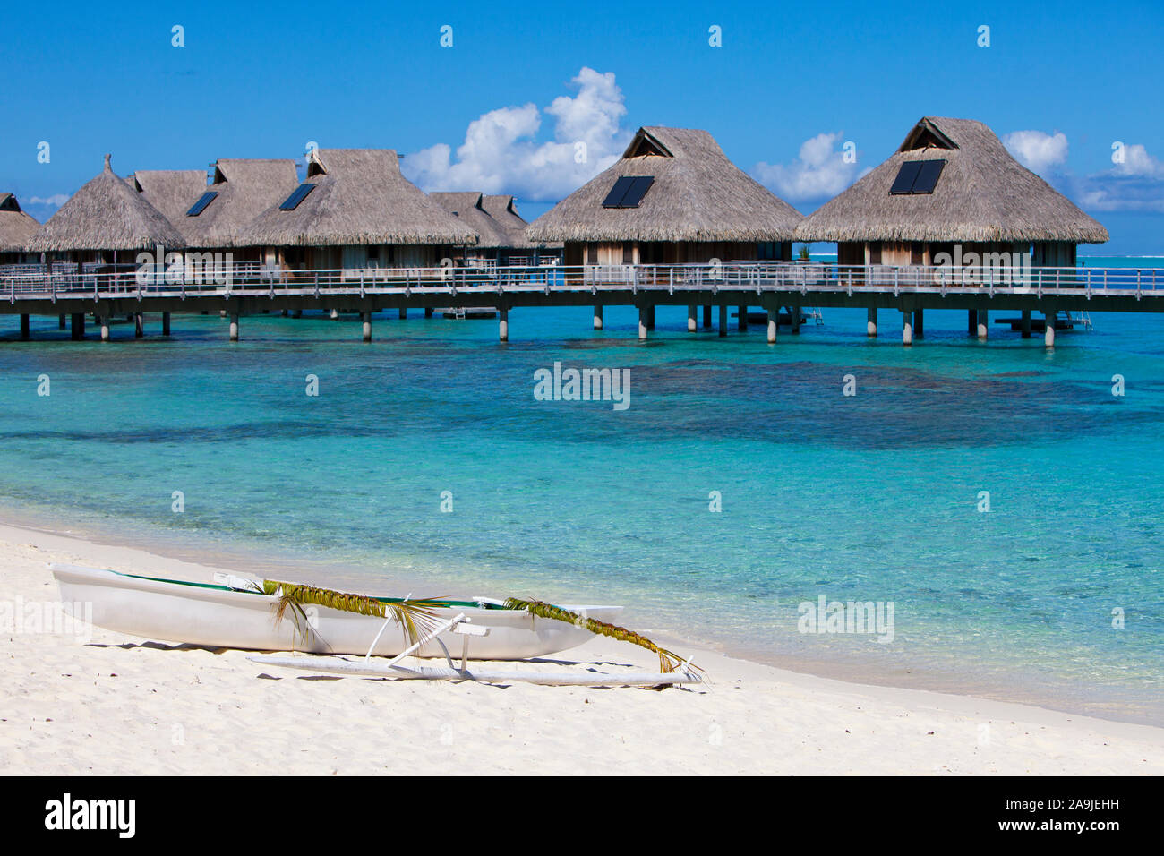 Polynesian boat hi-res stock photography and images - Alamy