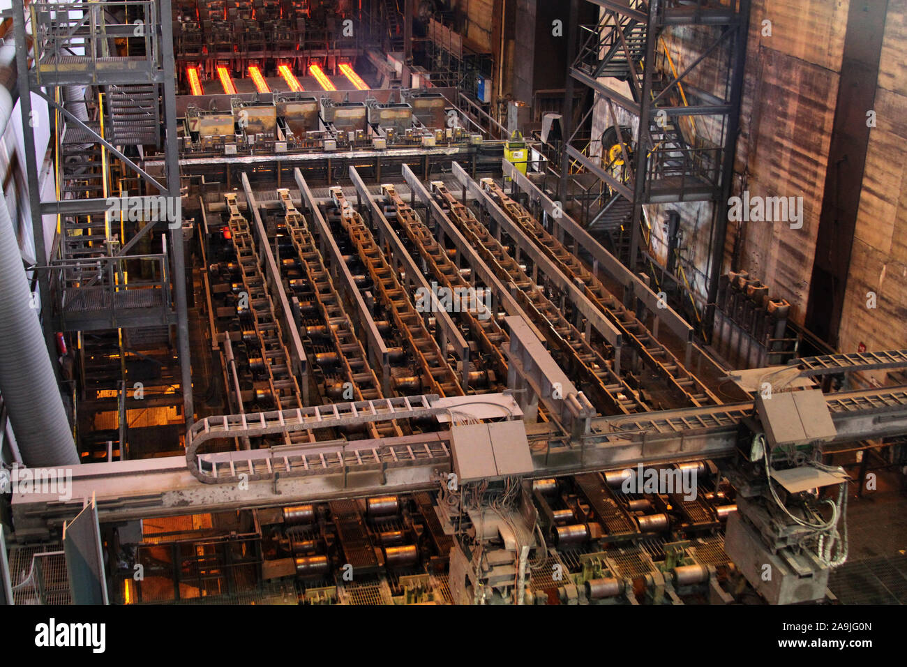 Integrated steel production plant hi-res stock photography and images ...