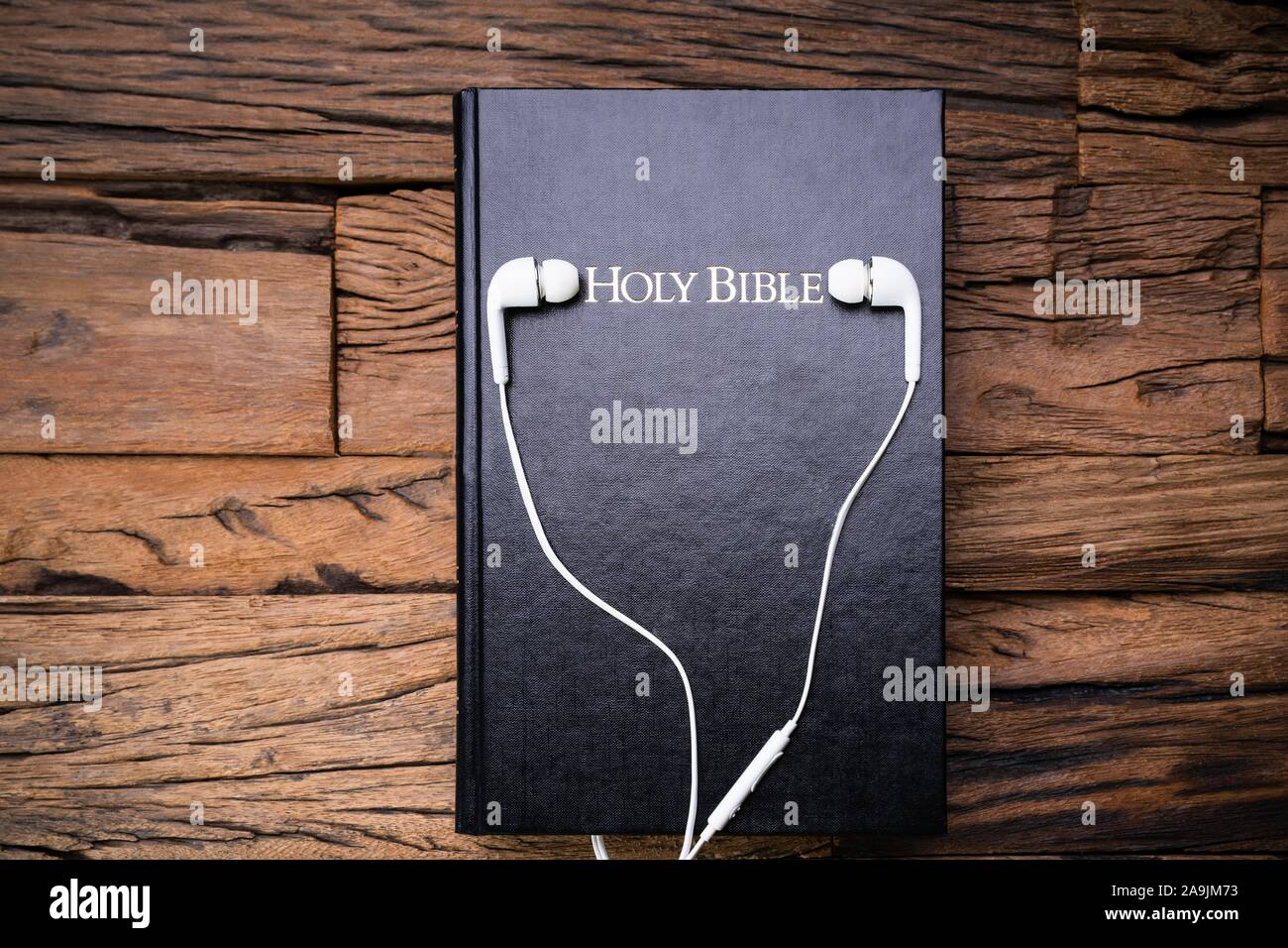 Contemporary christian worship hi-res stock photography and images - Alamy