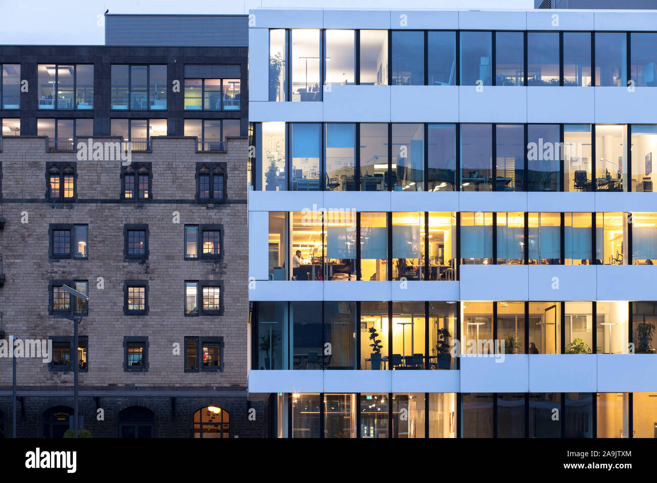 the building Dock 6-10 in the Rheinau harbour, on the left the building ...