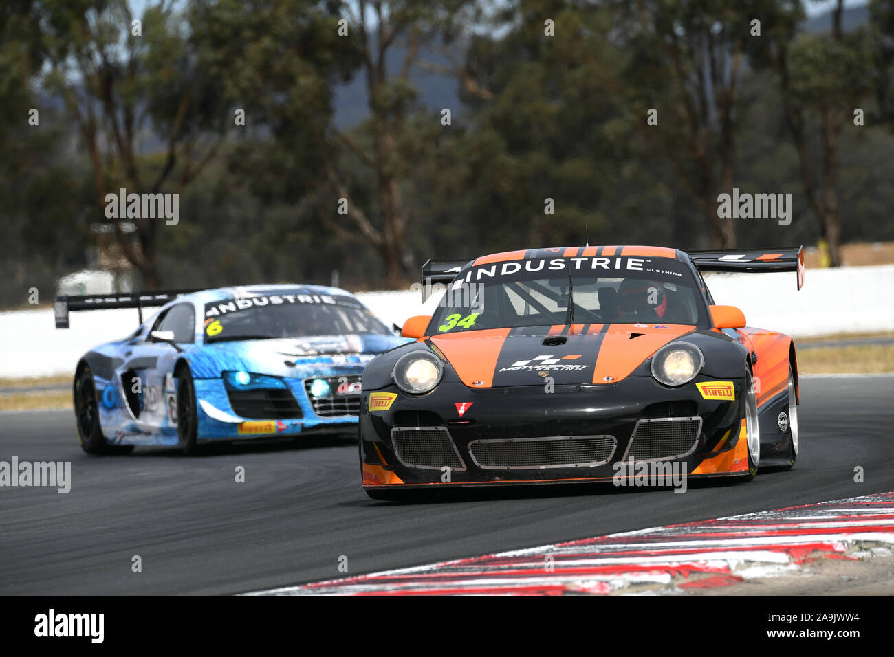 Modern race cars hi-res stock photography and images - Alamy