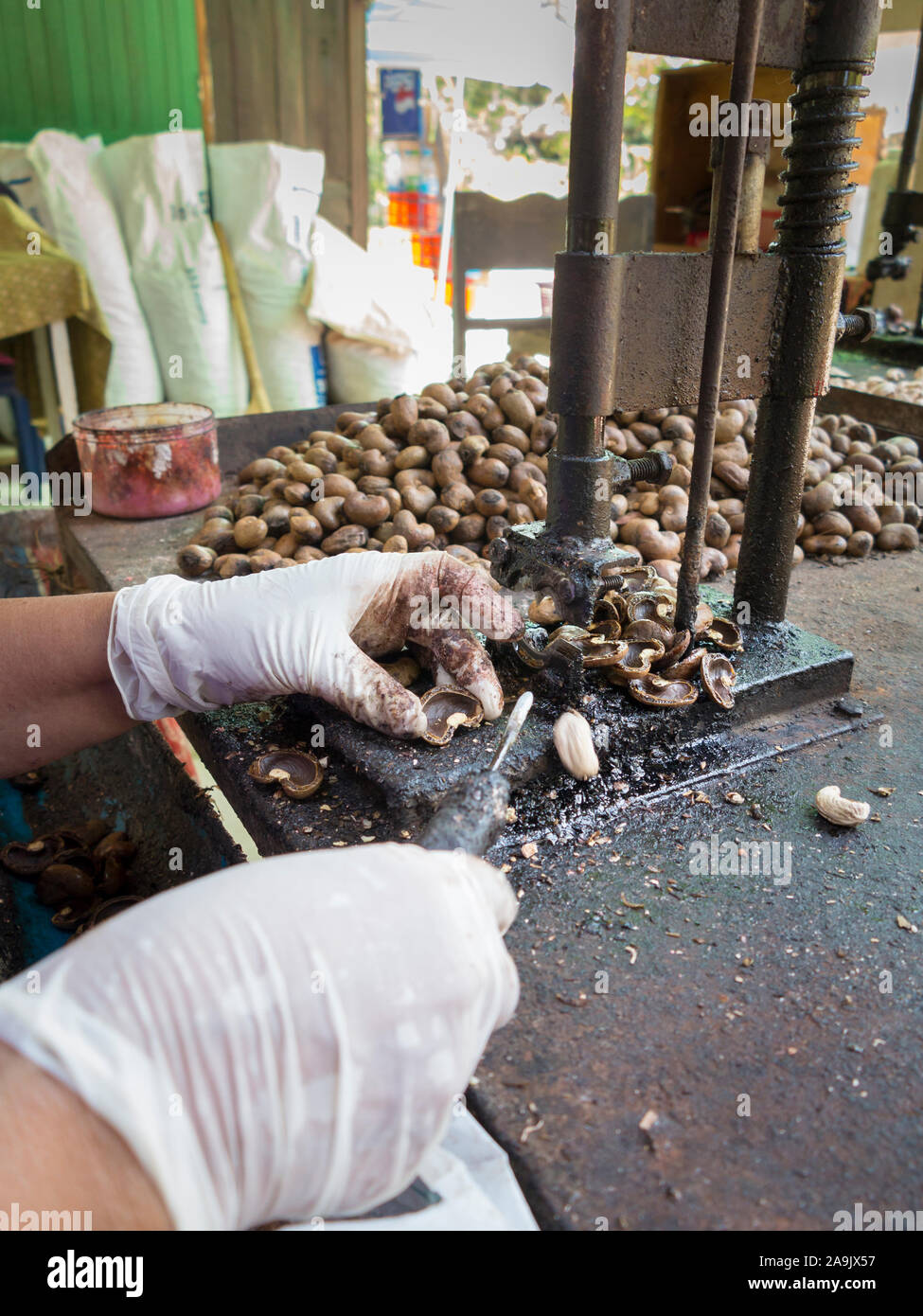 Breaking nuts hi-res stock photography and images - Alamy