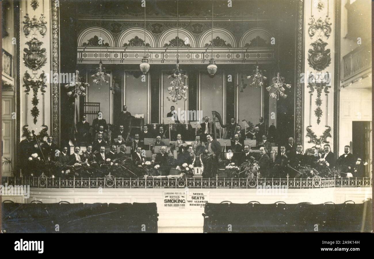 Edwardian artists hi-res stock photography and images - Alamy