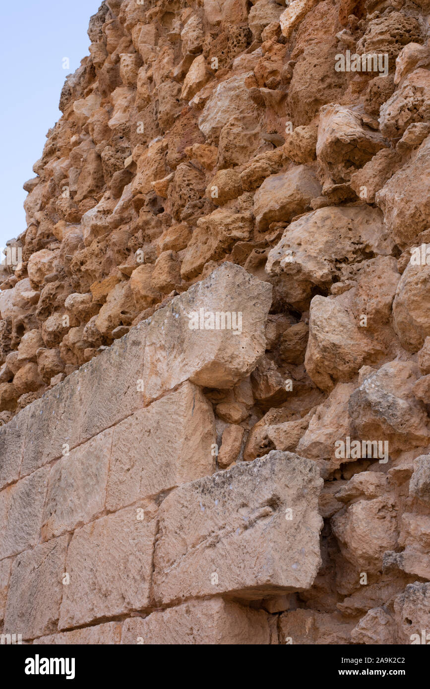 Dressed stone hi-res stock photography and images - Alamy