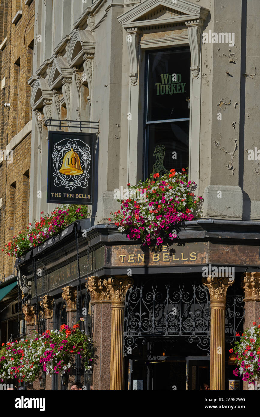 Jack the ripper in spitalfields hi-res stock photography and images - Alamy