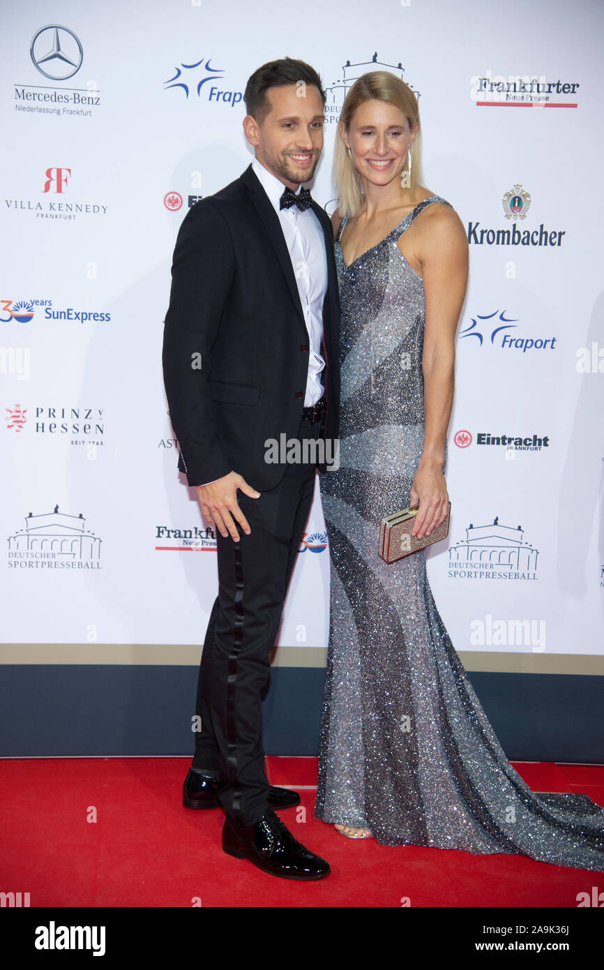 Carolin SCHAEFER, Siebenkaempferin, with Jan UDER, red carpet, Red ...