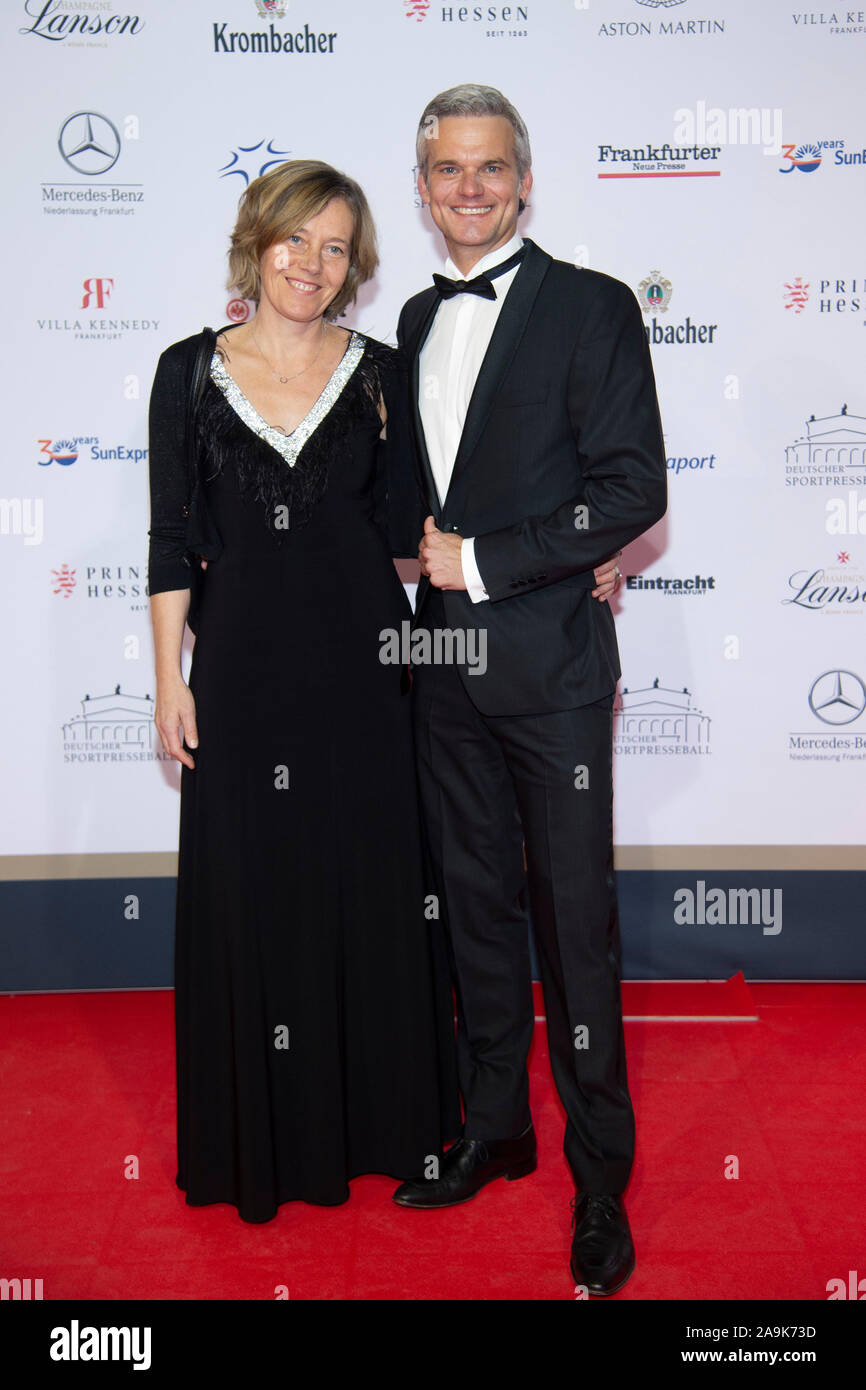 Thorsten SCHROEDER, moderator, with partner Wiebke TIEDE, red carpet ...
