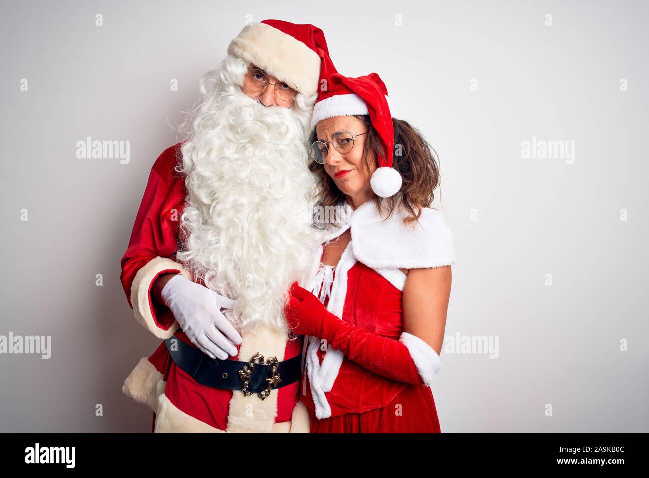 Senior man in hat yawning hi-res stock photography and images - Alamy