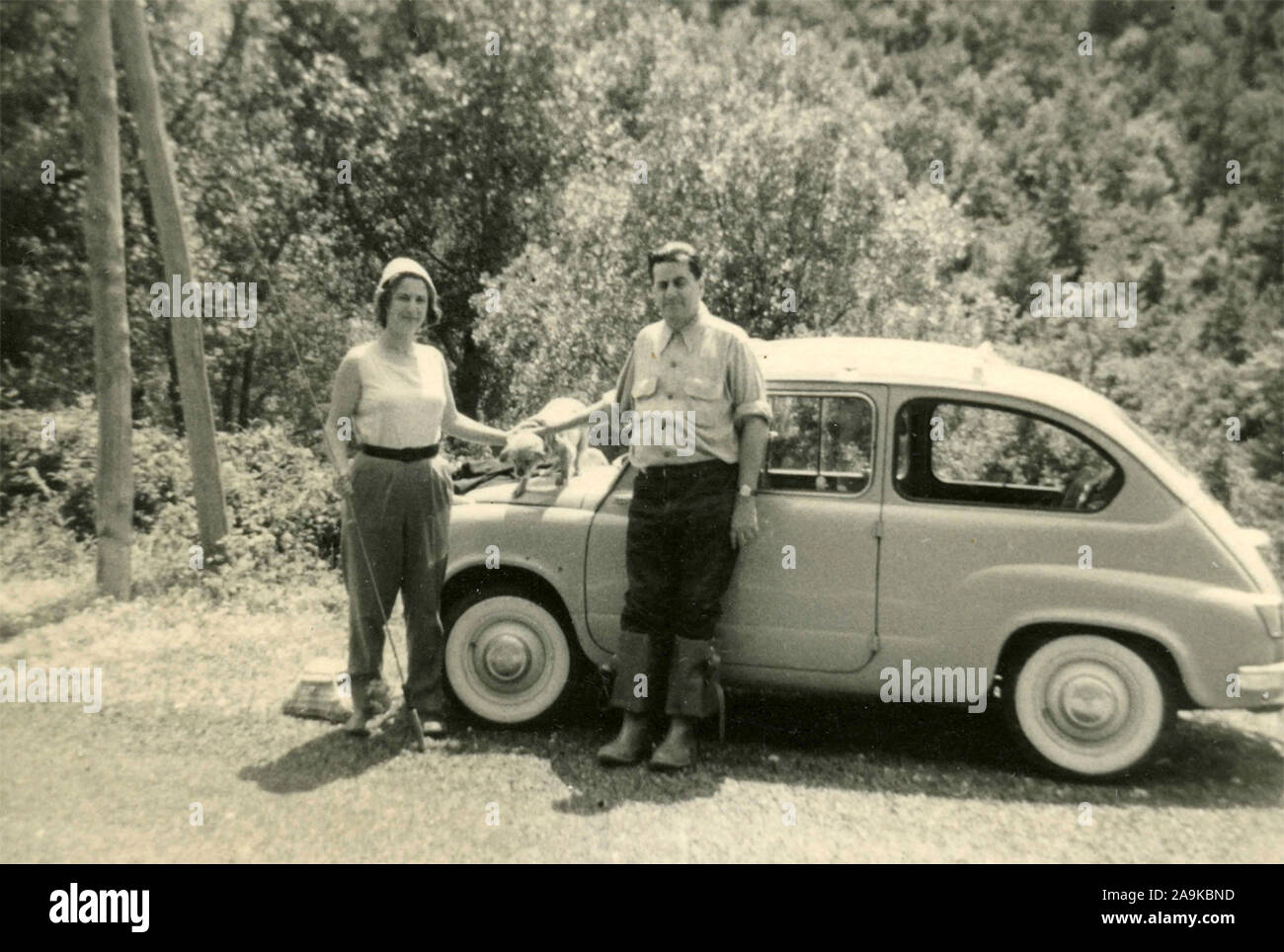 Couple of vehicles hi-res stock photography and images - Alamy