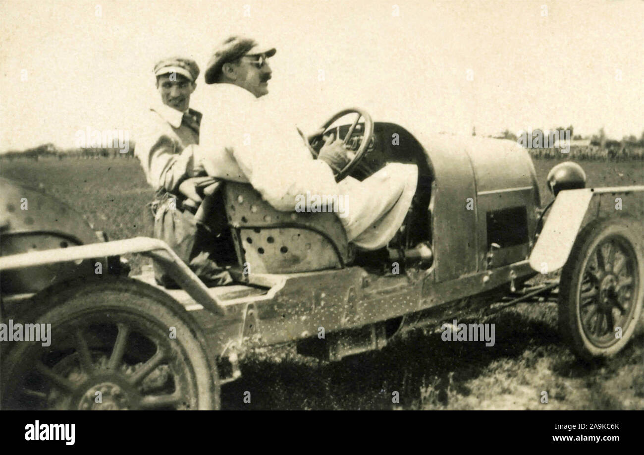 Cars italy 1920 hi-res stock photography and images - Alamy