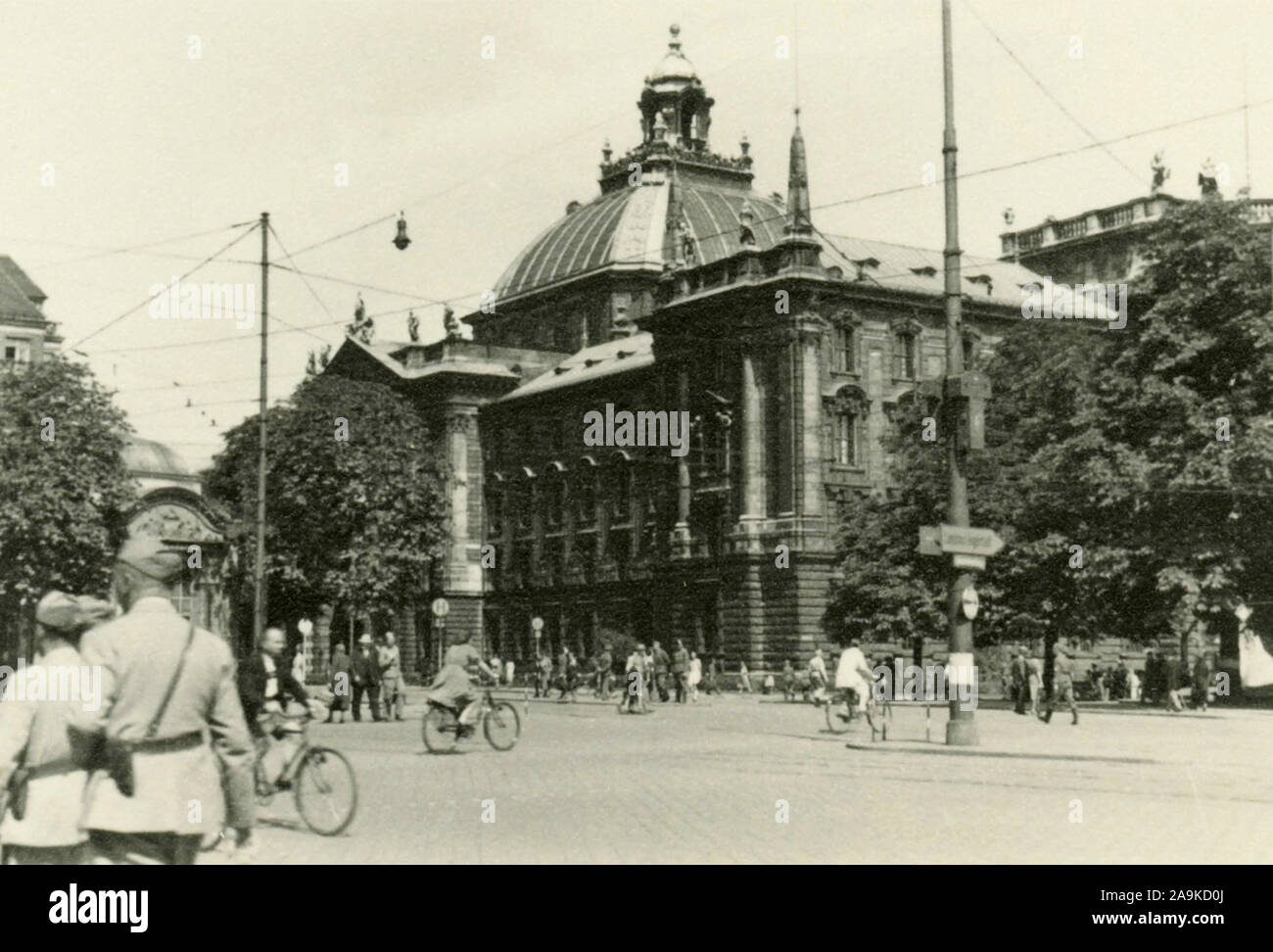 Berlin 1940 hi-res stock photography and images - Alamy
