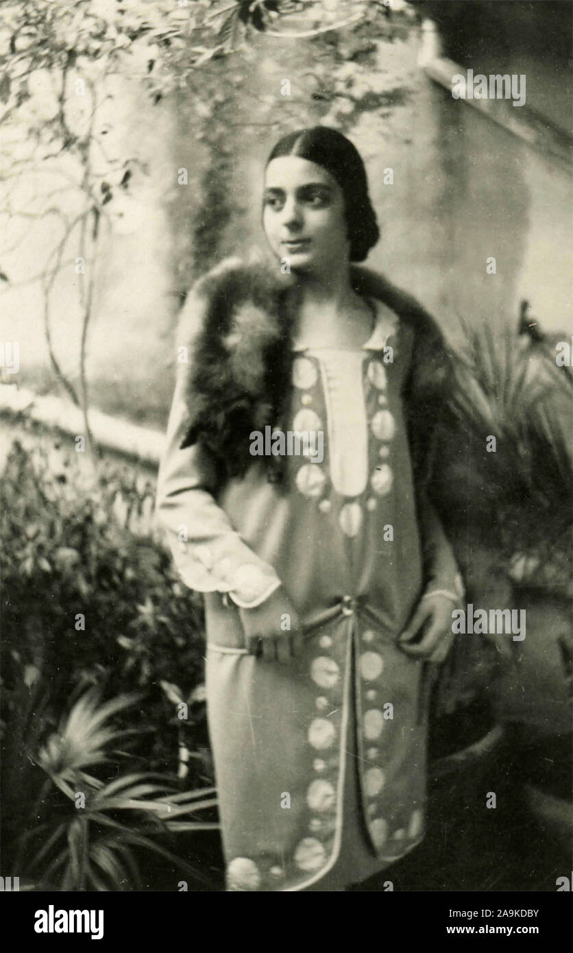 Lady And Fox High Resolution Stock Photography and Images - Alamy