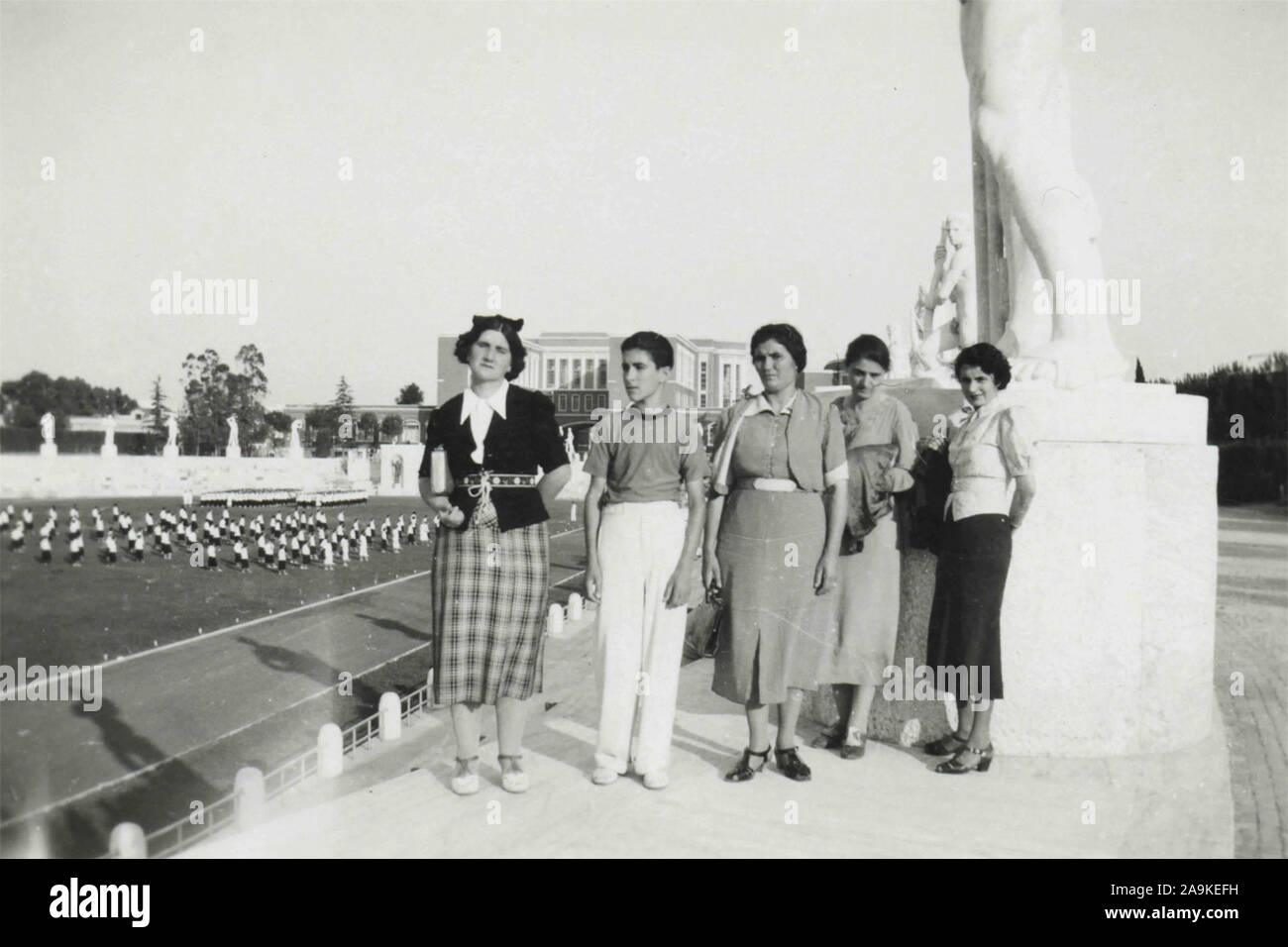 Hair fashion style rome hi-res stock photography and images - Alamy