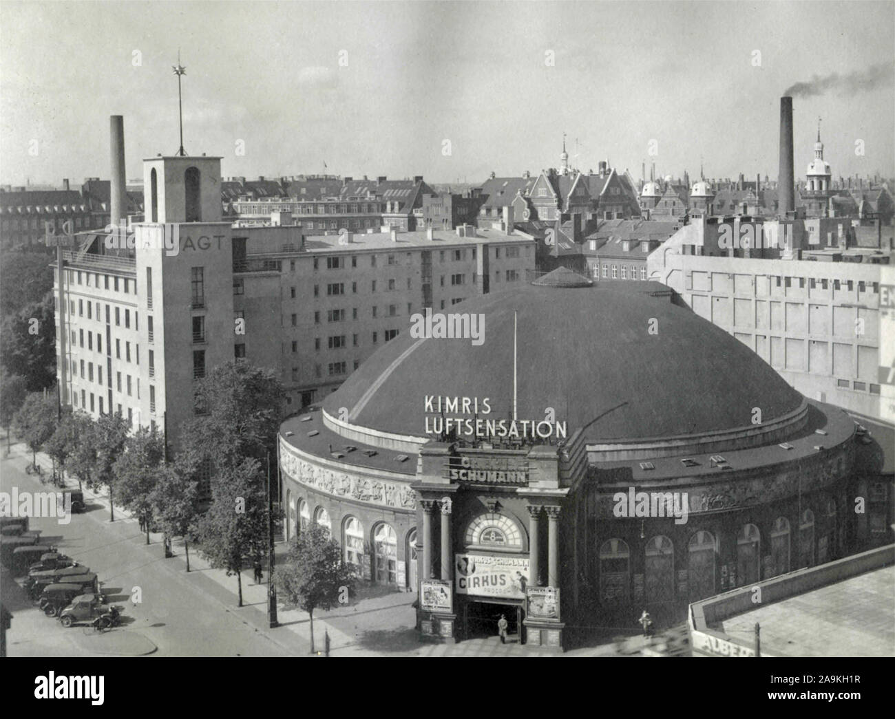 The circular building at Vesterport, Copenhagen, Denmark Stock Photo ...