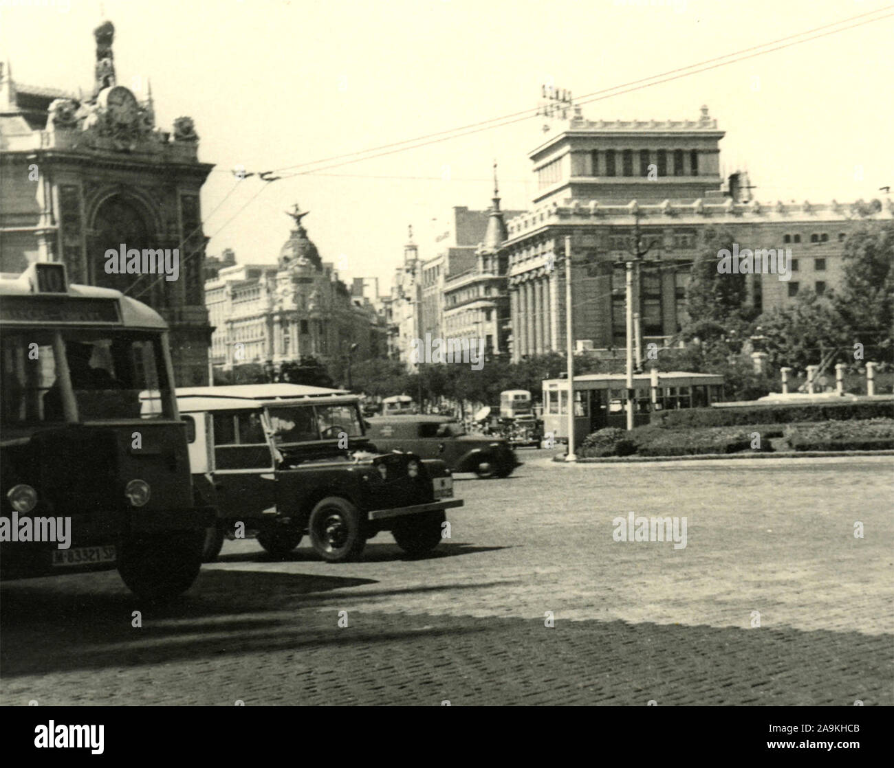 Madrid 1960s cars hi-res stock photography and images - Alamy