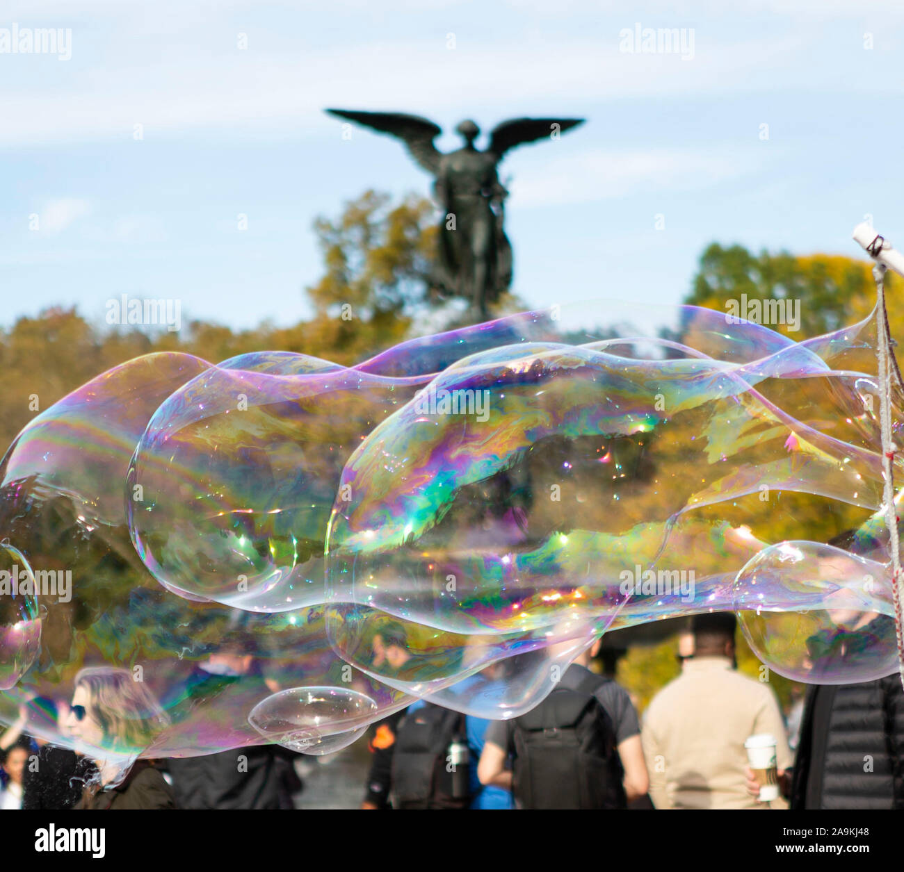 Statue blowing bubble hi-res stock photography and images - Alamy
