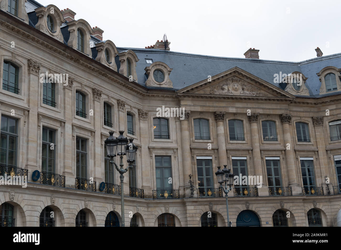 Parisian architecture, famous buildings and way of life Stock Photo - Alamy