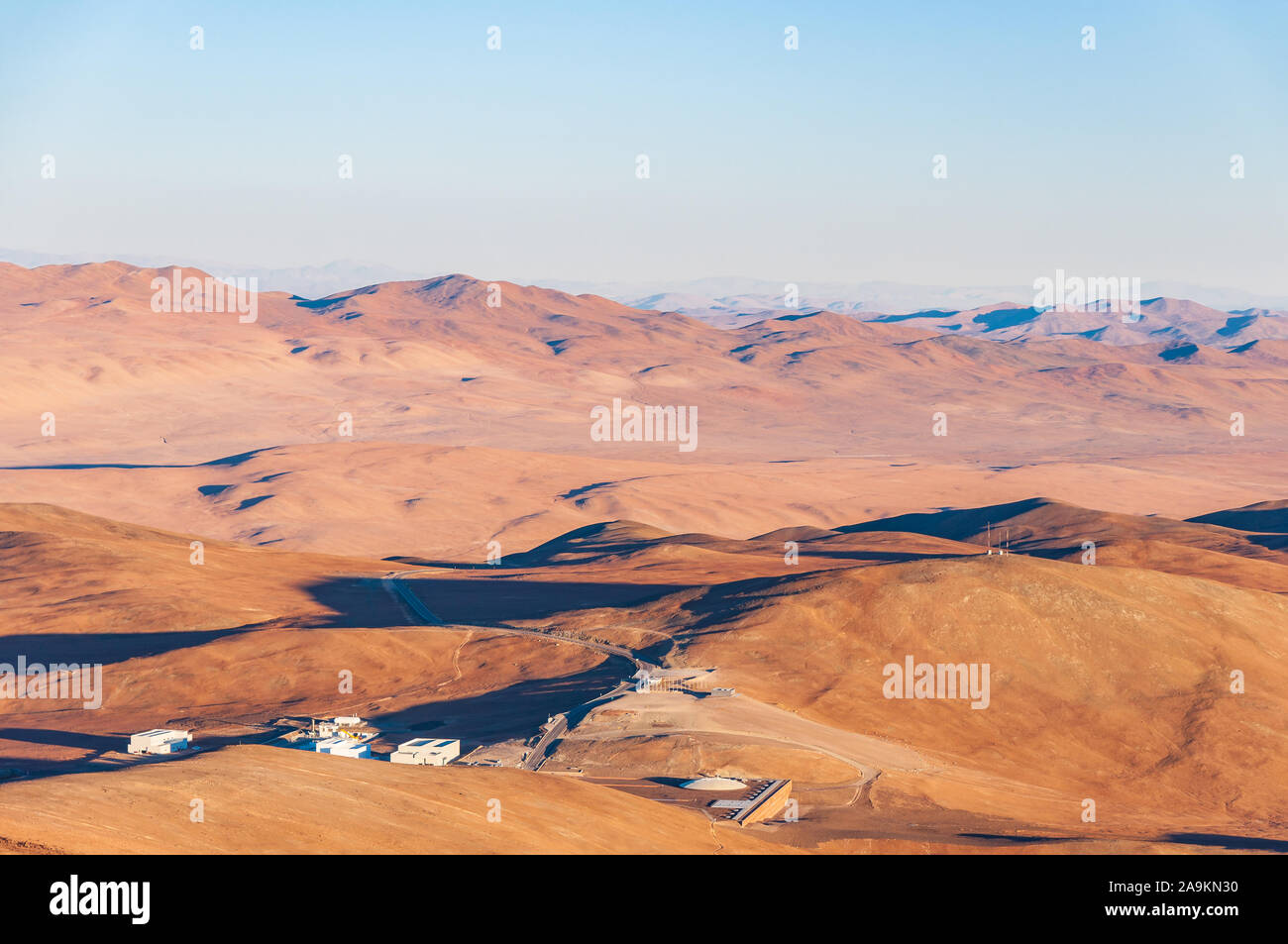 Eso hotel cerro paranal hi-res stock photography and images - Alamy