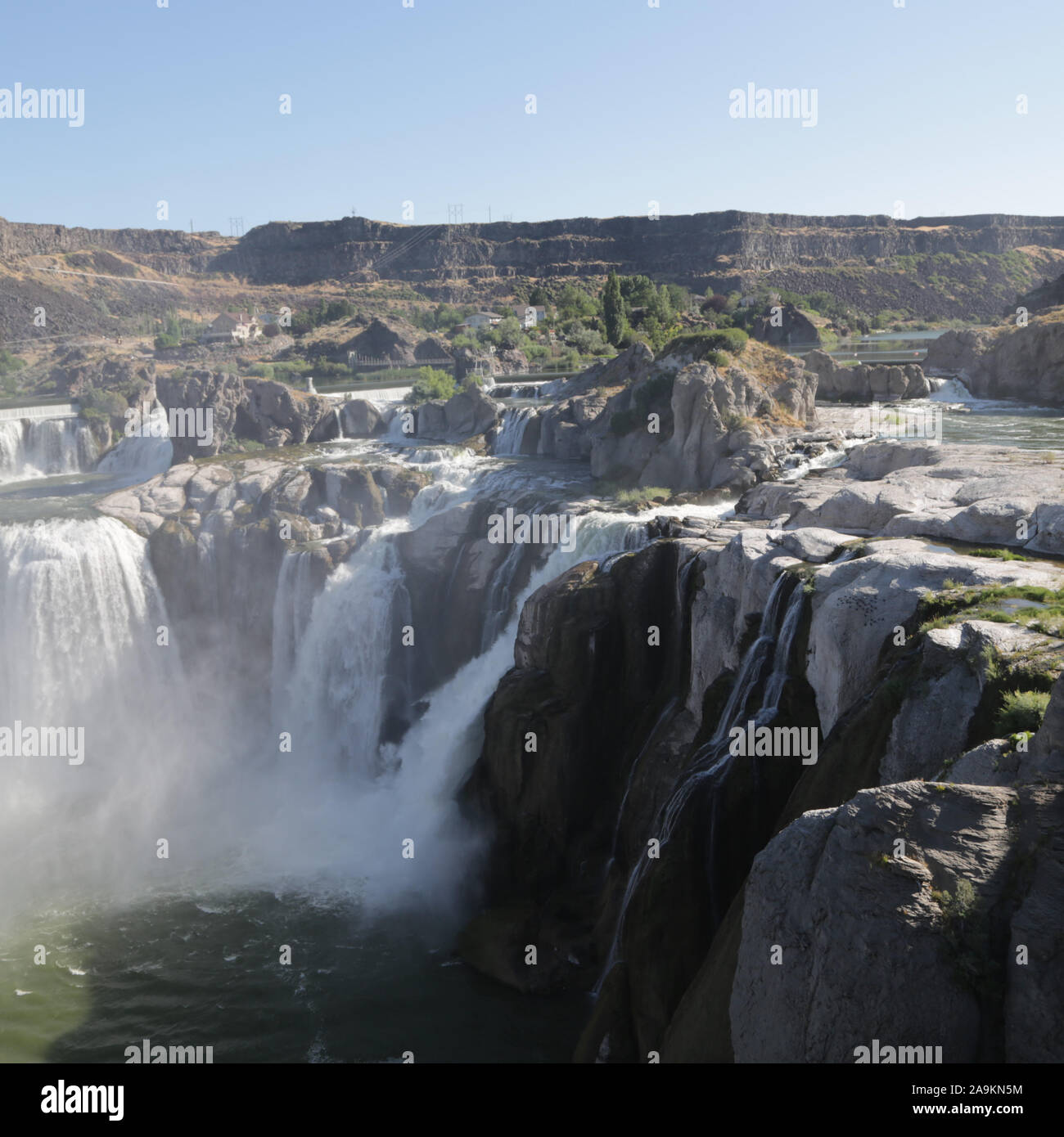 in USA the twin falls in idaho the beauty of amazing nature tourist ...