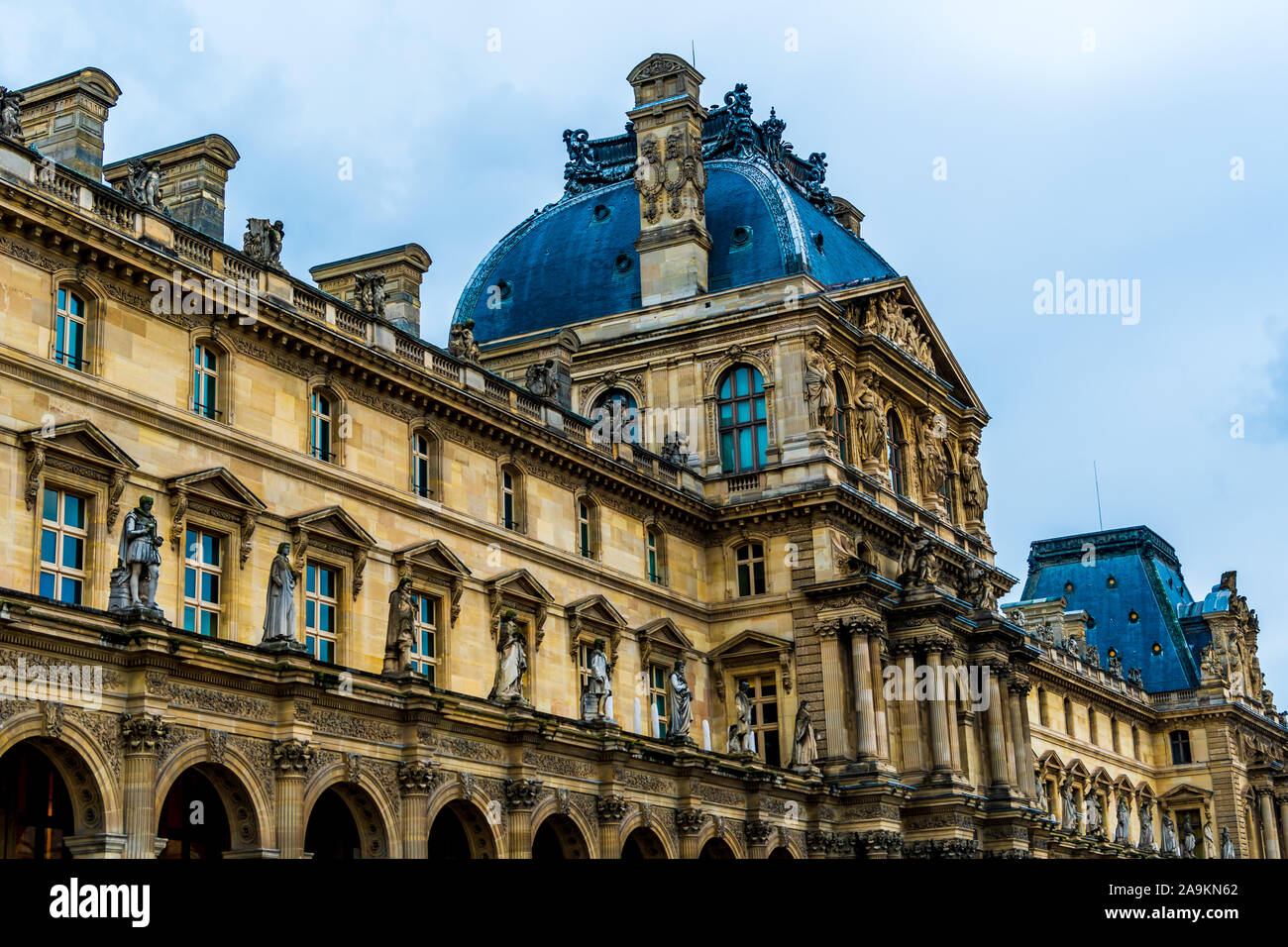 Parisian architecture, famous buildings and way of life Stock Photo - Alamy