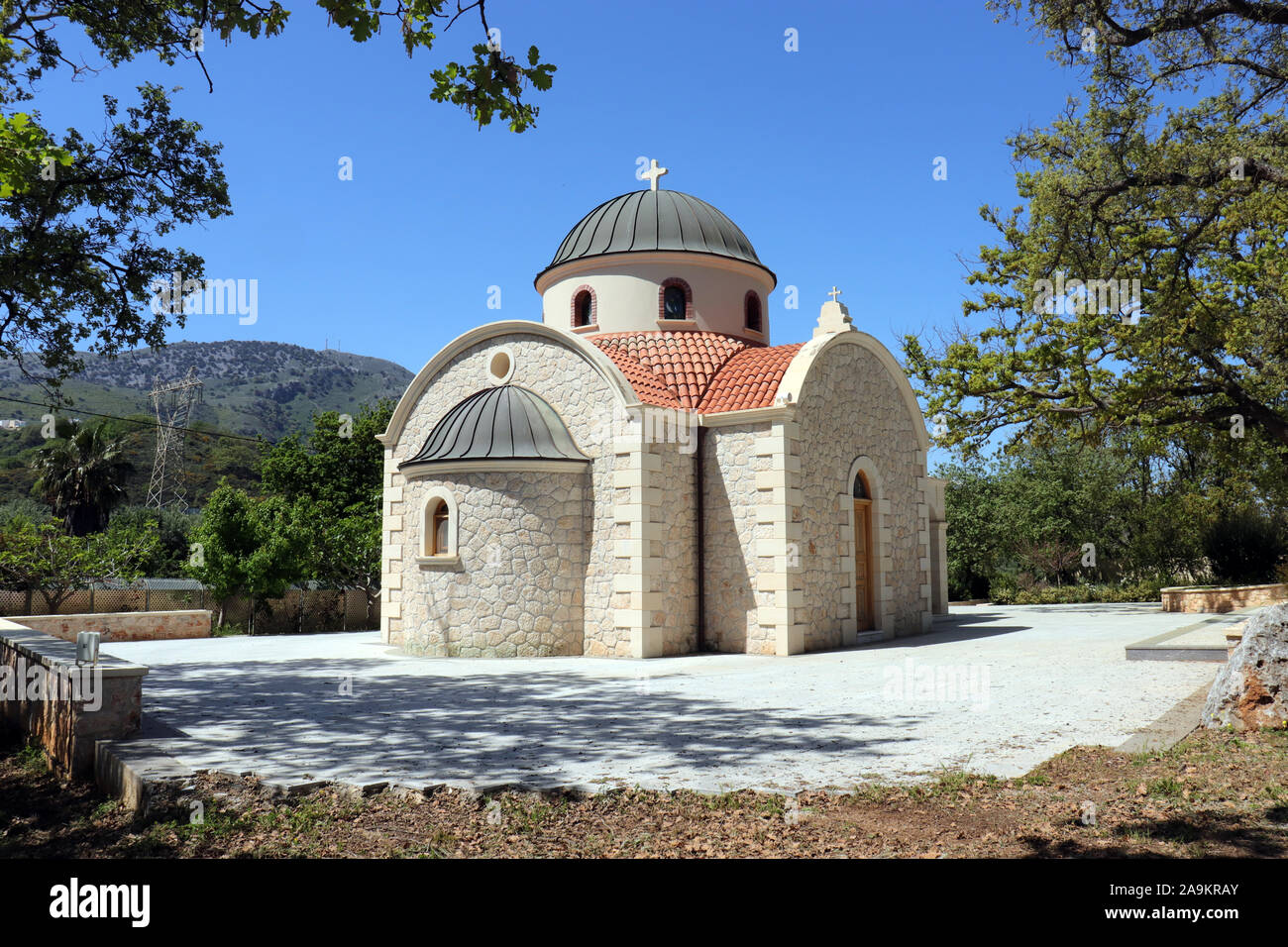 Greek mausoleum hi-res stock photography and images - Alamy