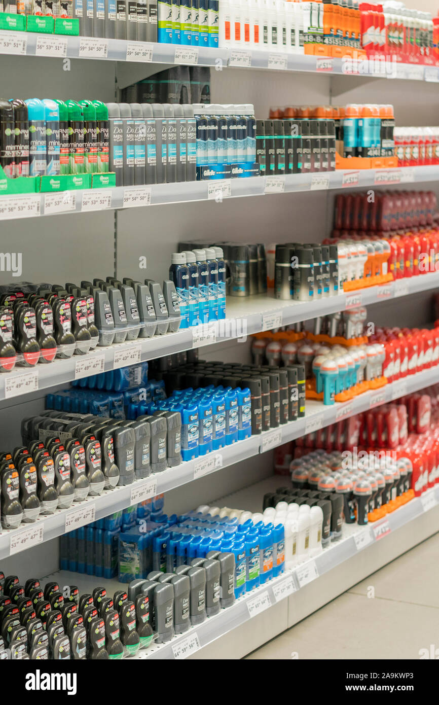 Deodorant store shelf hi-res stock photography and images - Alamy