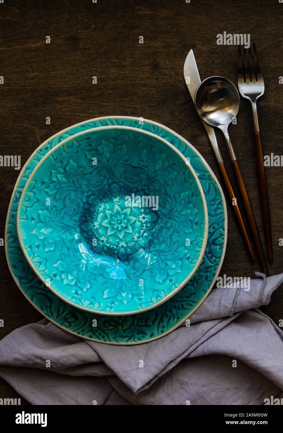Pastel colored plates hi-res stock photography and images - Alamy