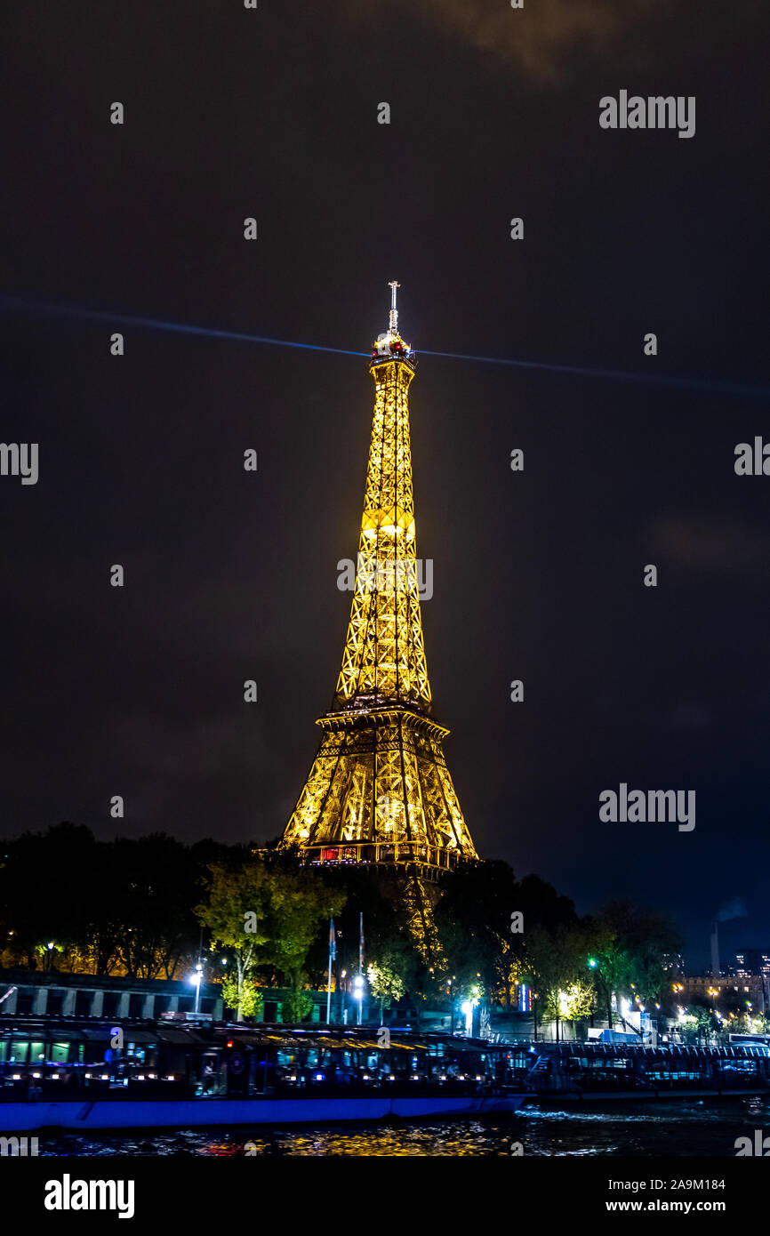 Amazing view eiffel tower hi-res stock photography and images - Alamy