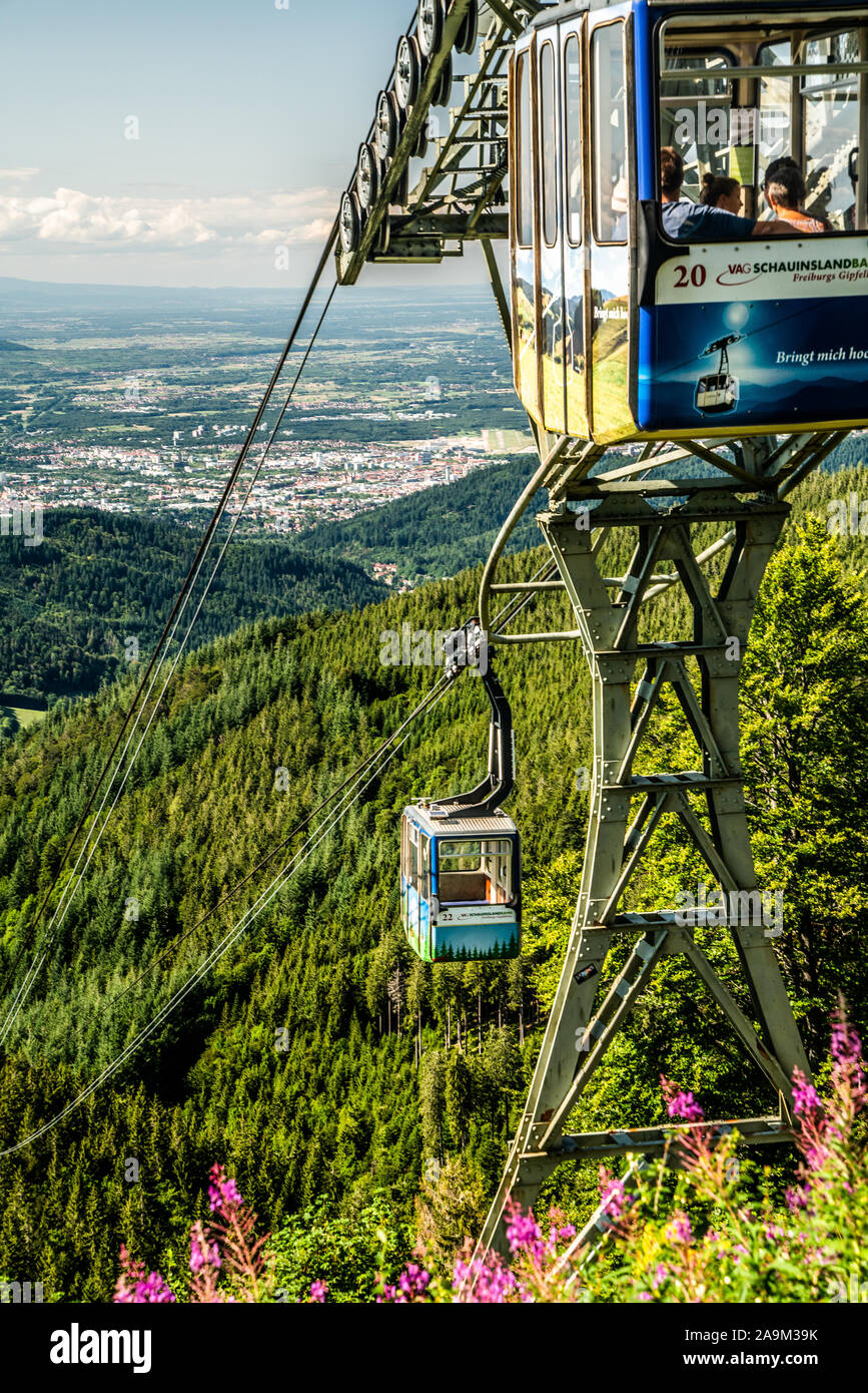 Cable cars and cable cars hi-res stock photography and images - Alamy