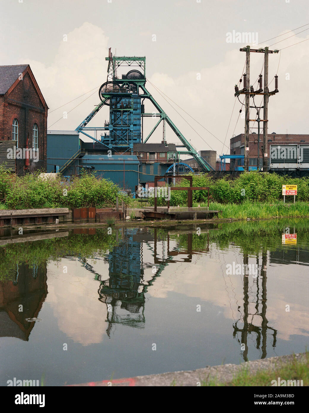 Leeds coal mining hi-res stock photography and images - Alamy