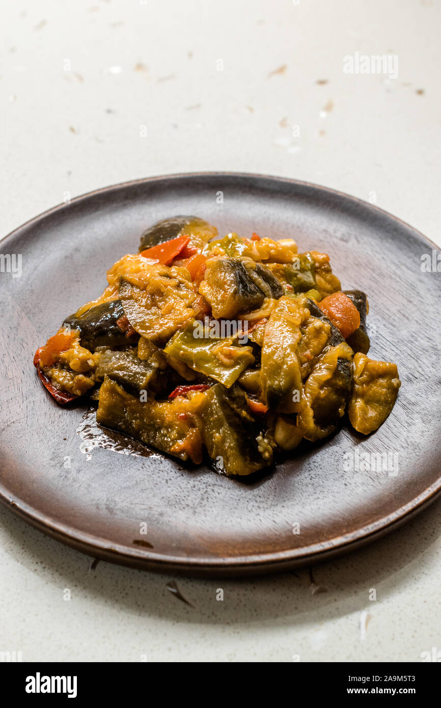 Saksuka hi-res stock photography and images - Alamy