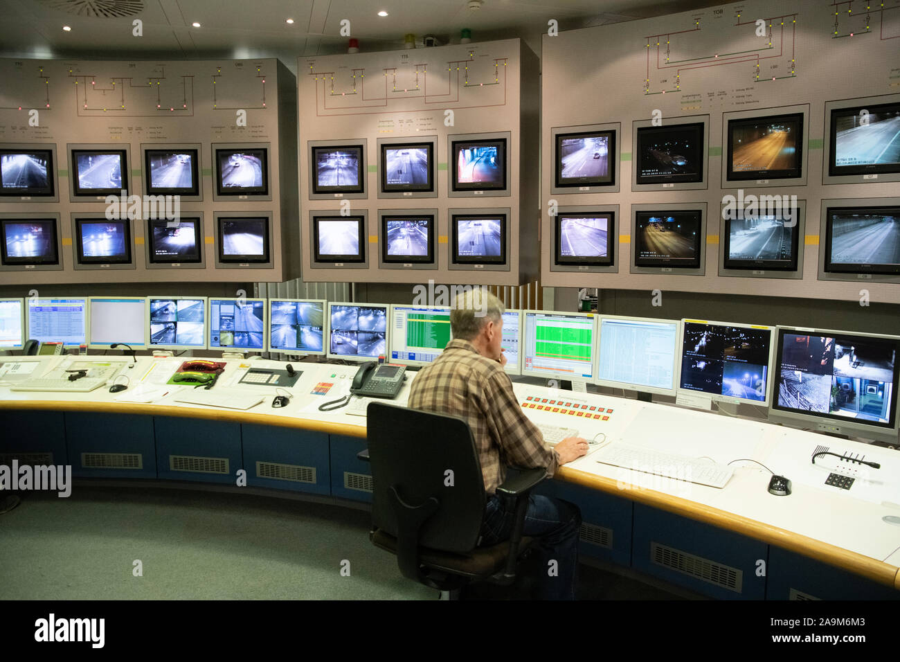 Road tunnels hi-res stock photography and images - Alamy