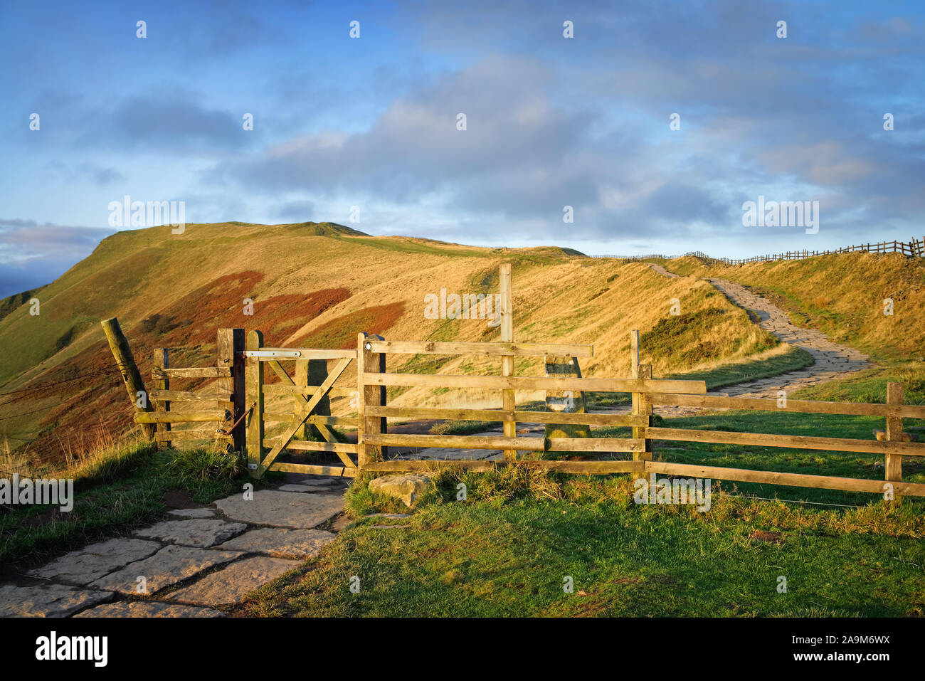 Mam tor gate hi-res stock photography and images - Alamy