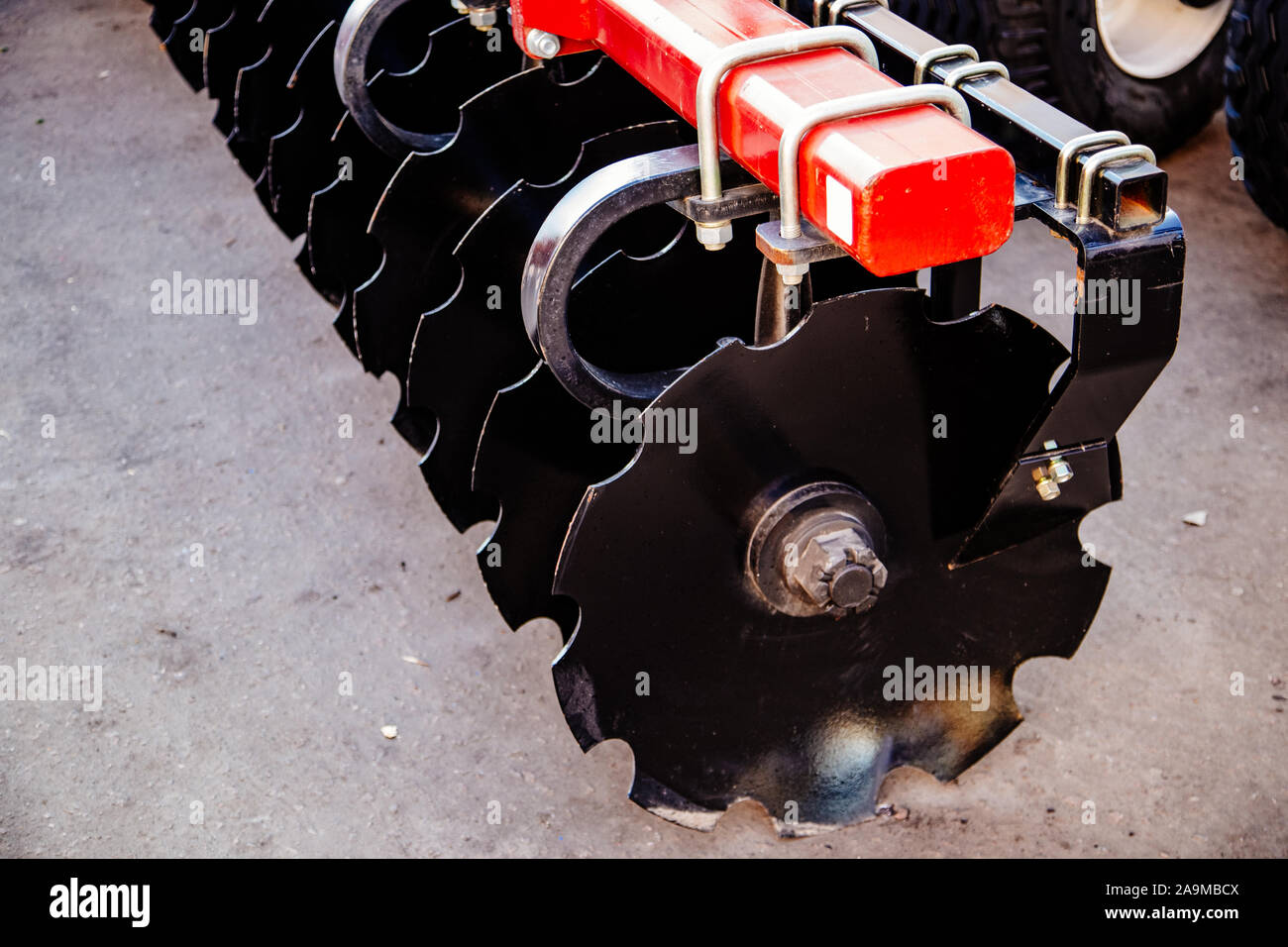 Working parts of new modern agricultural disc harrow for tillage Stock ...