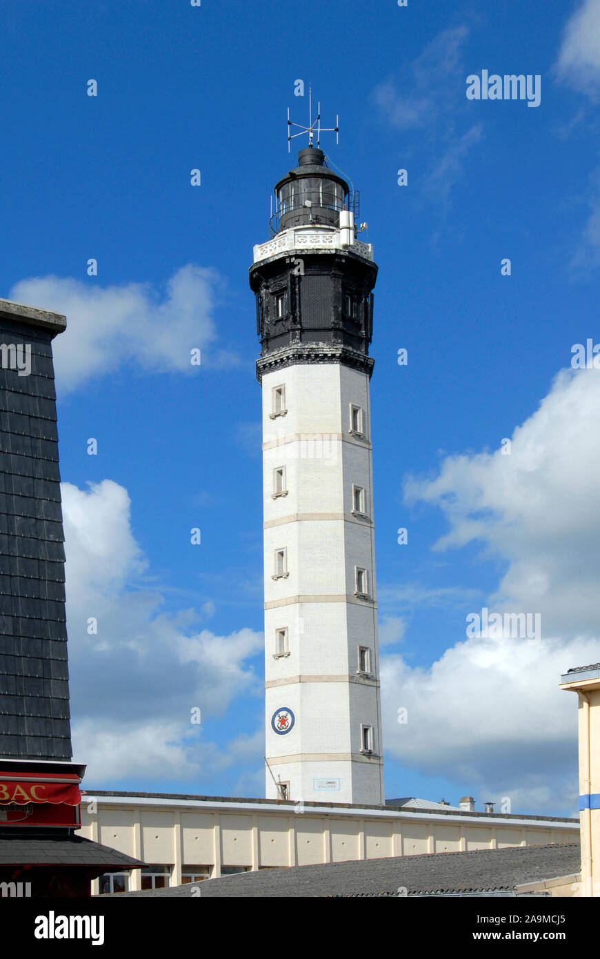 Port of calais architecture hi-res stock photography and images - Alamy