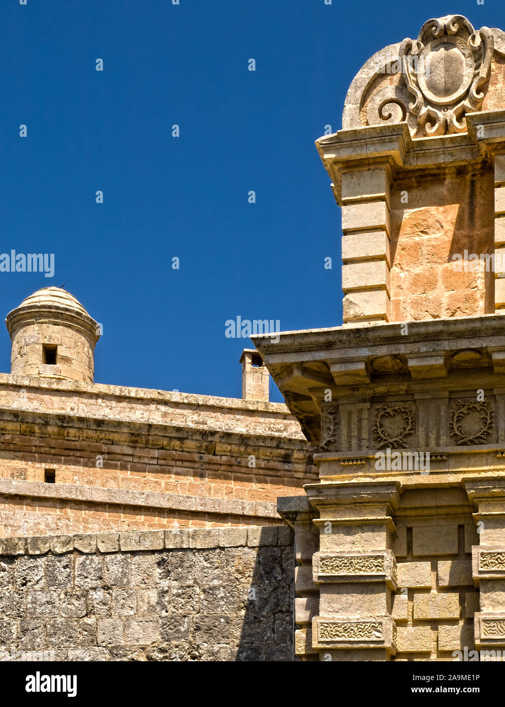 Main gate mdina fortified hi-res stock photography and images - Alamy