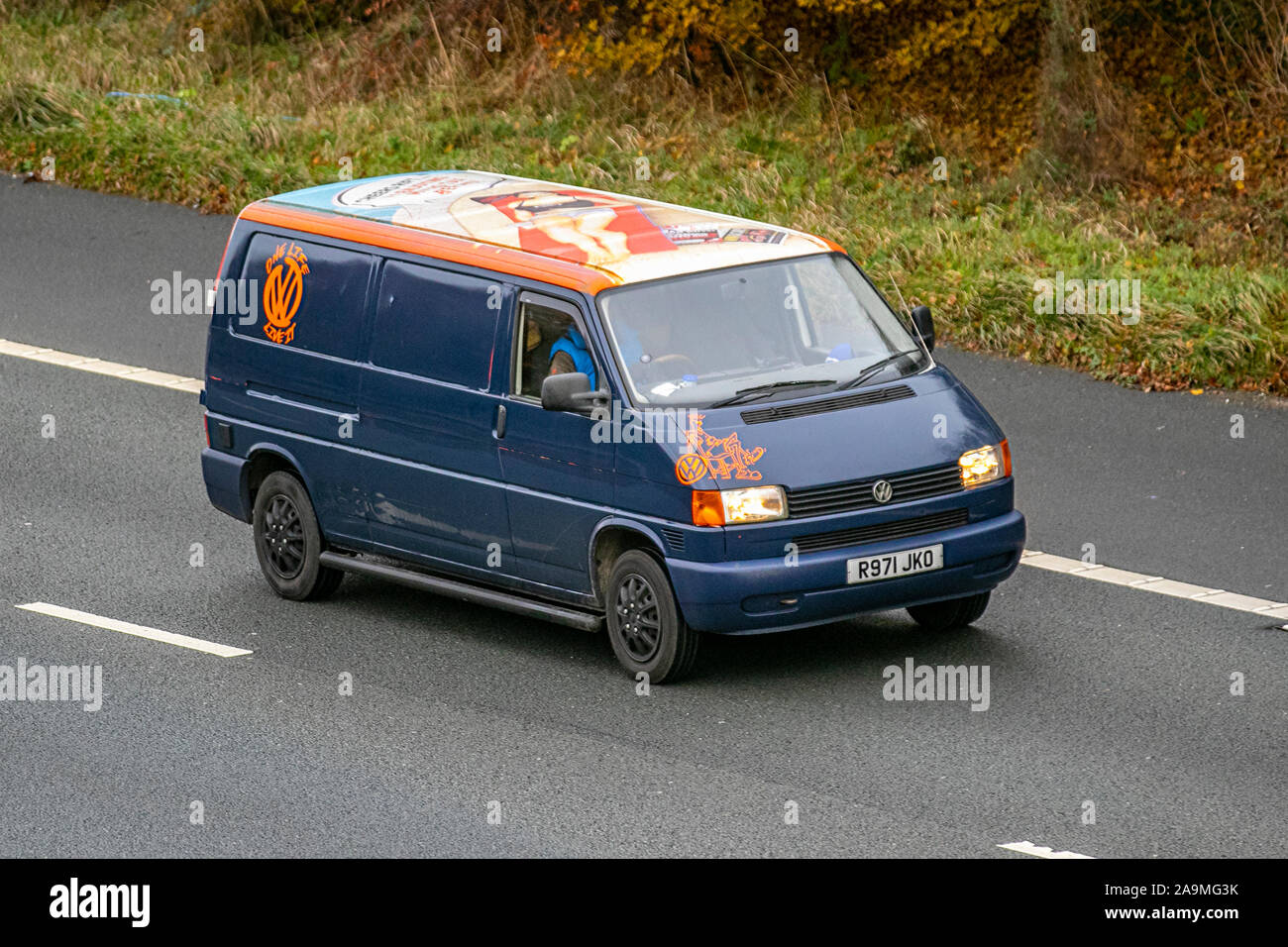 Custom vans hi-res stock photography and images - Alamy