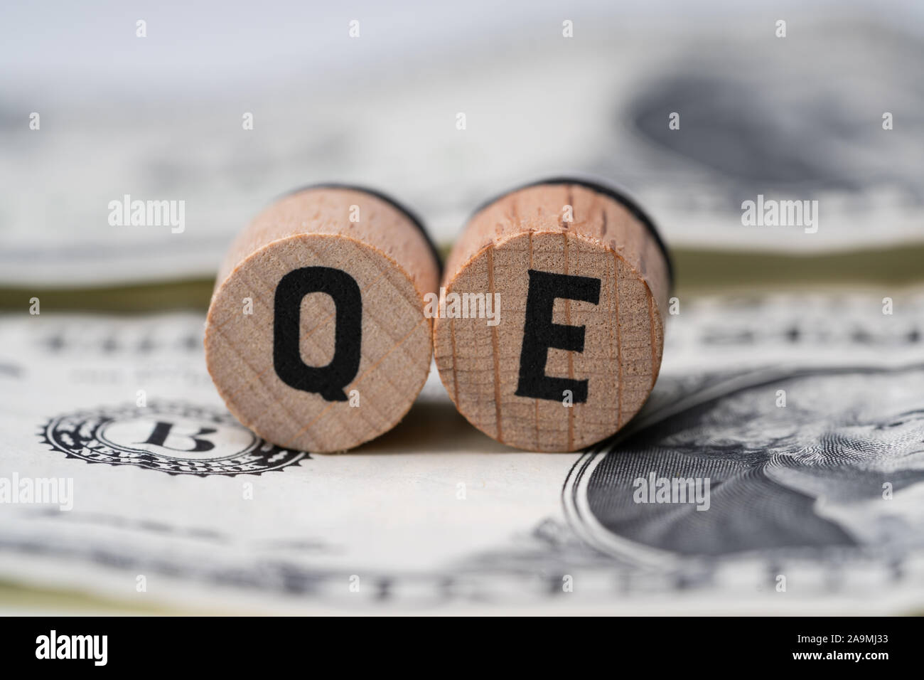 Quantitative easing hi-res stock photography and images - Alamy