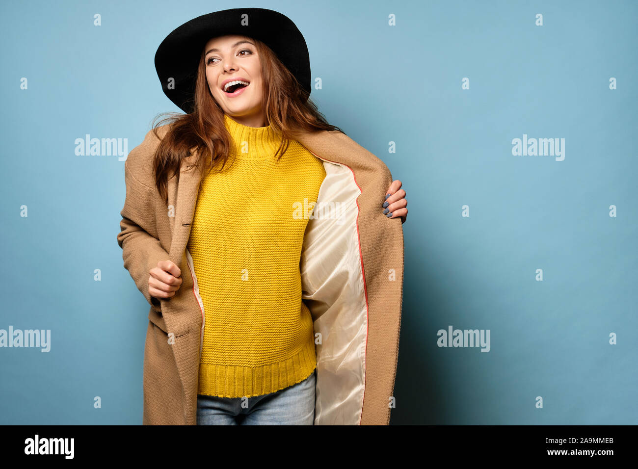 Open trench coat hi-res stock photography and images - Alamy