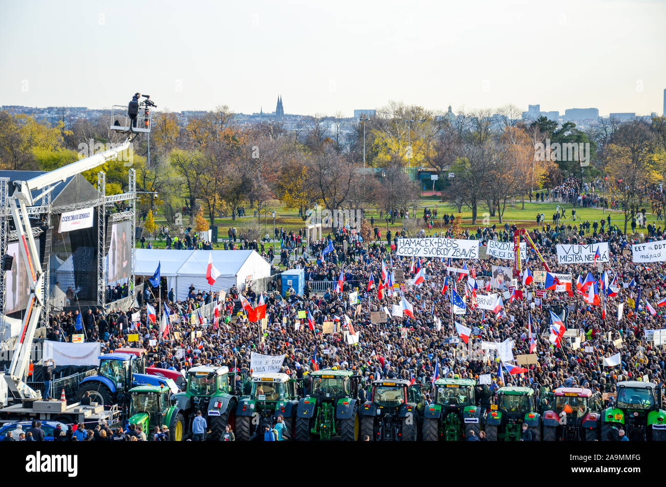 30th anniversary velvet revolution hi-res stock photography and images ...
