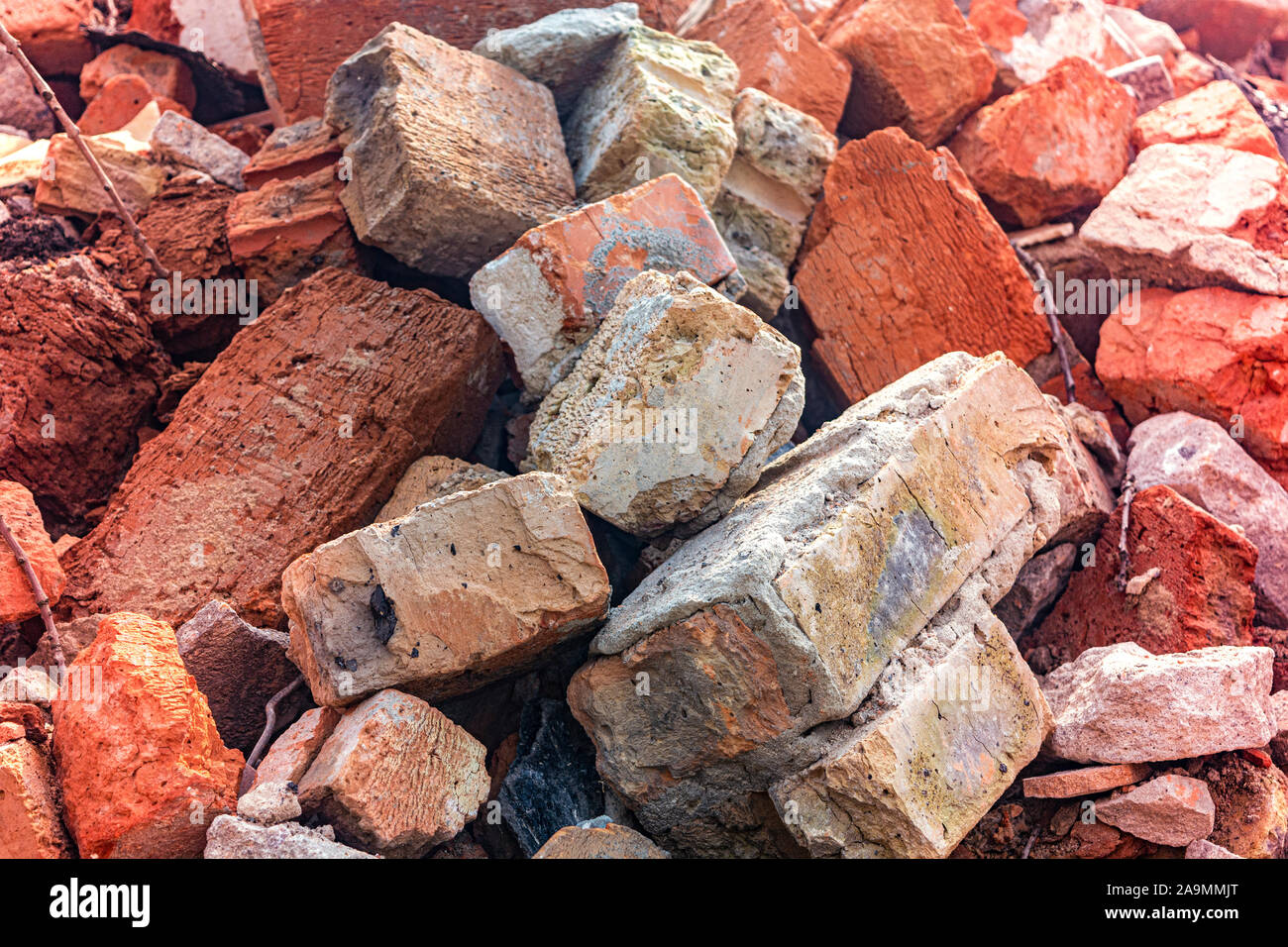 Break brick hi-res stock photography and images - Alamy