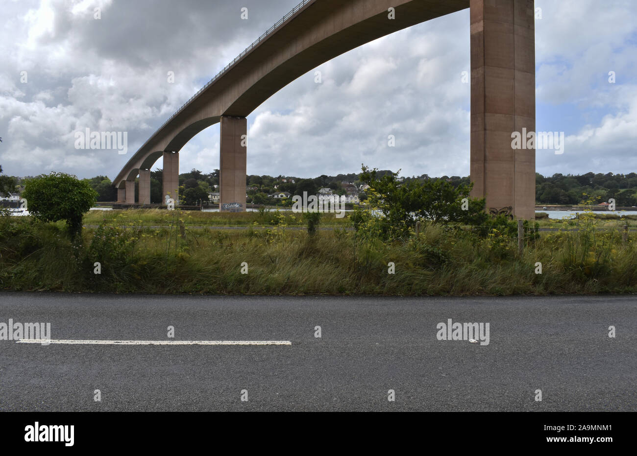 Bridge across the River Torridge at Bideford Stock Photo - Alamy