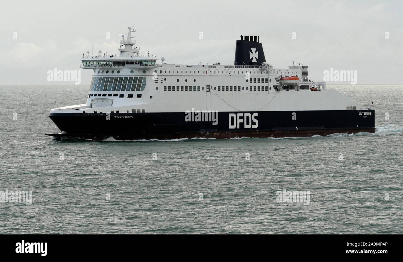 Dfds ferries hi-res stock photography and images - Alamy